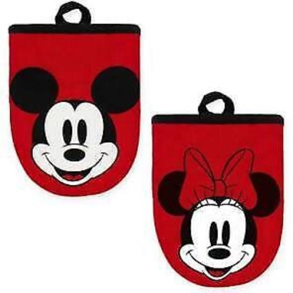 Disney | Kitchen | Disney Mickey Mouse And Minnie Mouse Oven Mitts ...